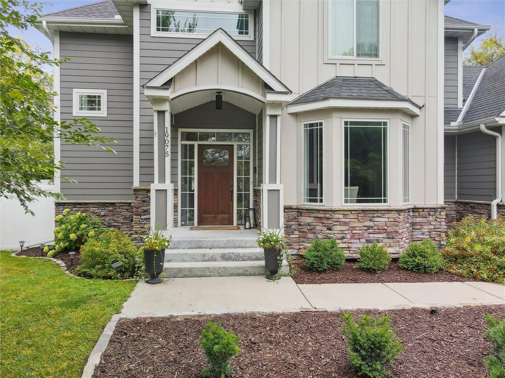 19075 South Lane, Minnetonka, MN, 55345 | MLS: 6507077 | Edina Realty