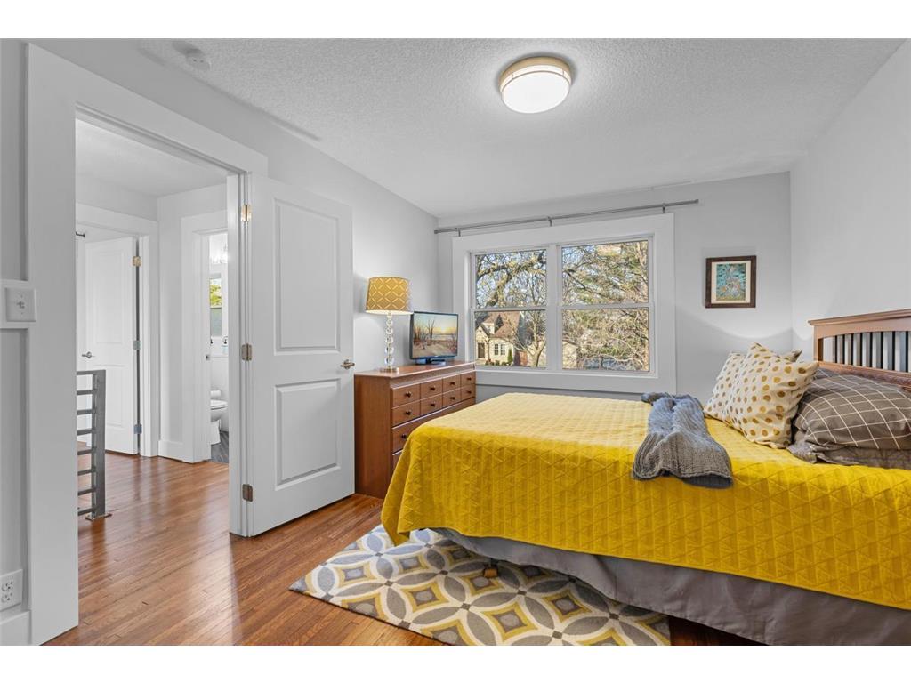 1914 Saint Anthony Parkway, Minneapolis, MN, 55418 | MLS: 6708325 ...