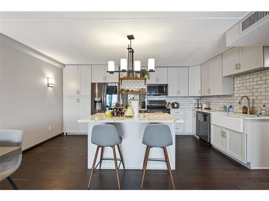 1920 S 1st Street #1603, Minneapolis, MN, 55454 | MLS: 6478351 | Edina ...