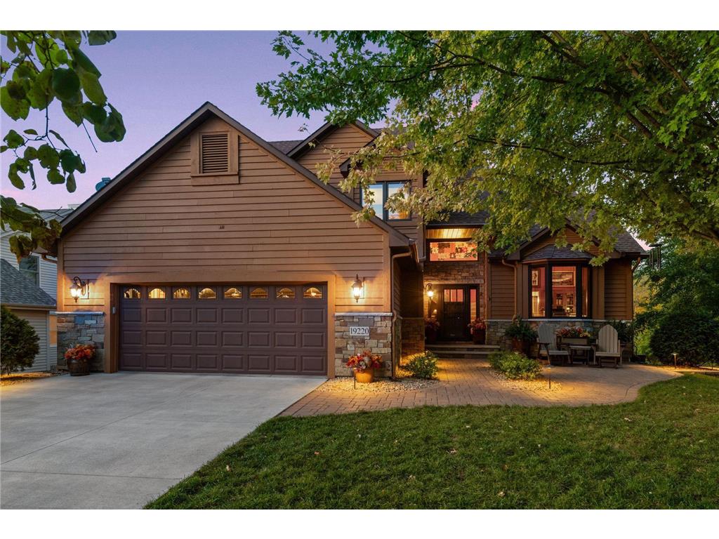 19220 McKinley Court, Shorewood, MN, 55331 | MLS: 6616319 | Edina Realty