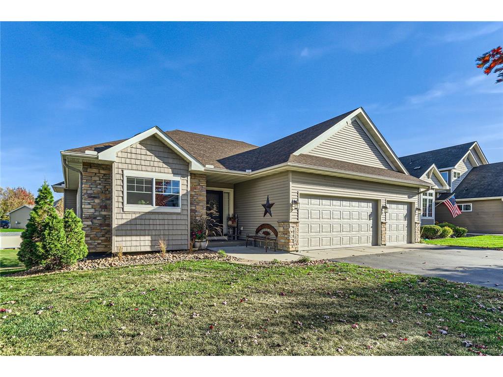 19288 Claremont Drive, Farmington, MN, 55024 | MLS: 6645607 | Edina Realty