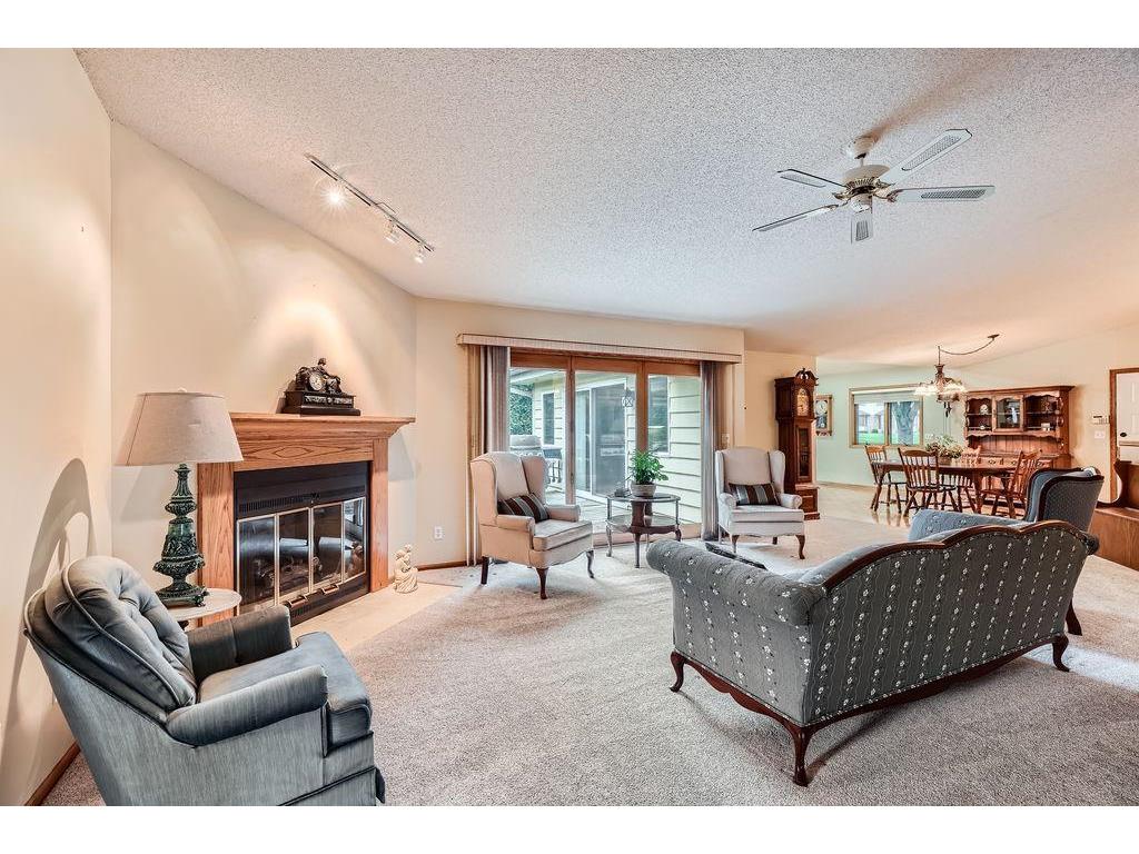 1933 Crown Point Drive, Mendota Heights, MN, 55118 | MLS: 6733920 ...