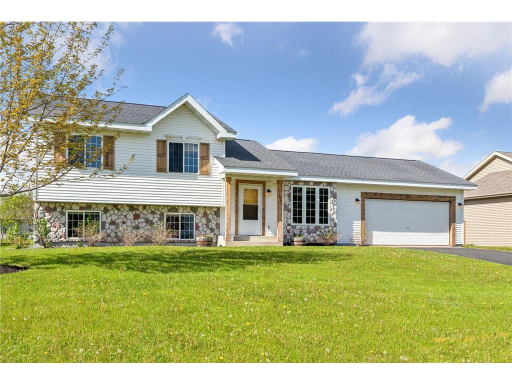1937 W 7th Street, New Richmond, WI, 54017 | MLS: 6517704 | Edina Realty