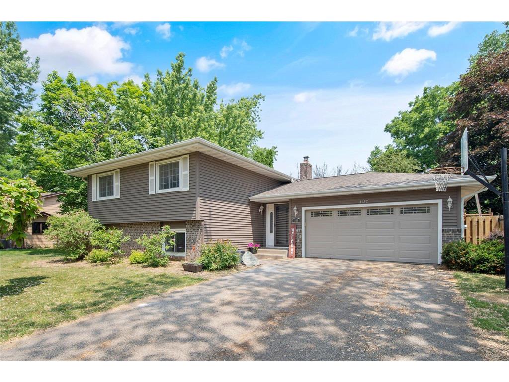 1955 Timber Wolf Trail S, Eagan, MN, 55122 | MLS: 6378420 | Edina Realty