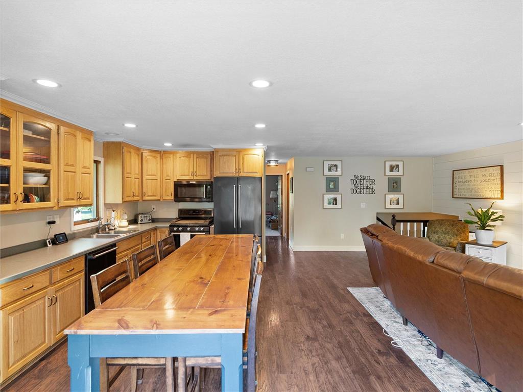 19720 Jackie Lane, Corcoran, MN, 55374 | MLS: 6754181 | Edina Realty