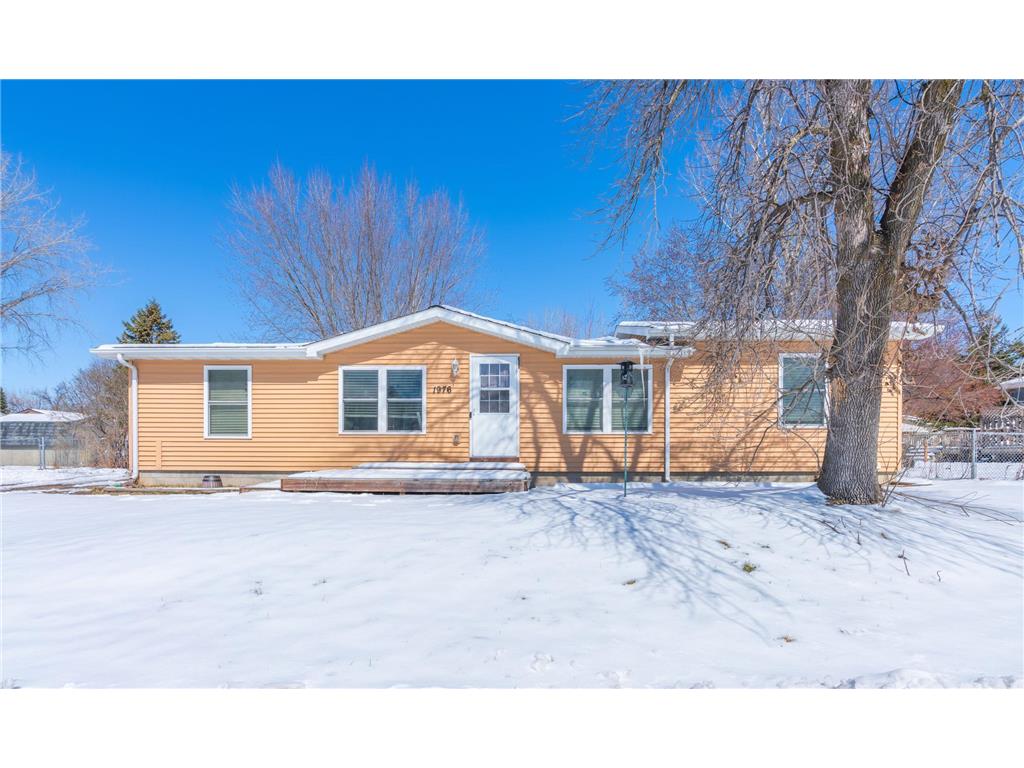 1976 Robin Lane S, Centerville, MN, 55038 | MLS: 6487759 | Edina Realty