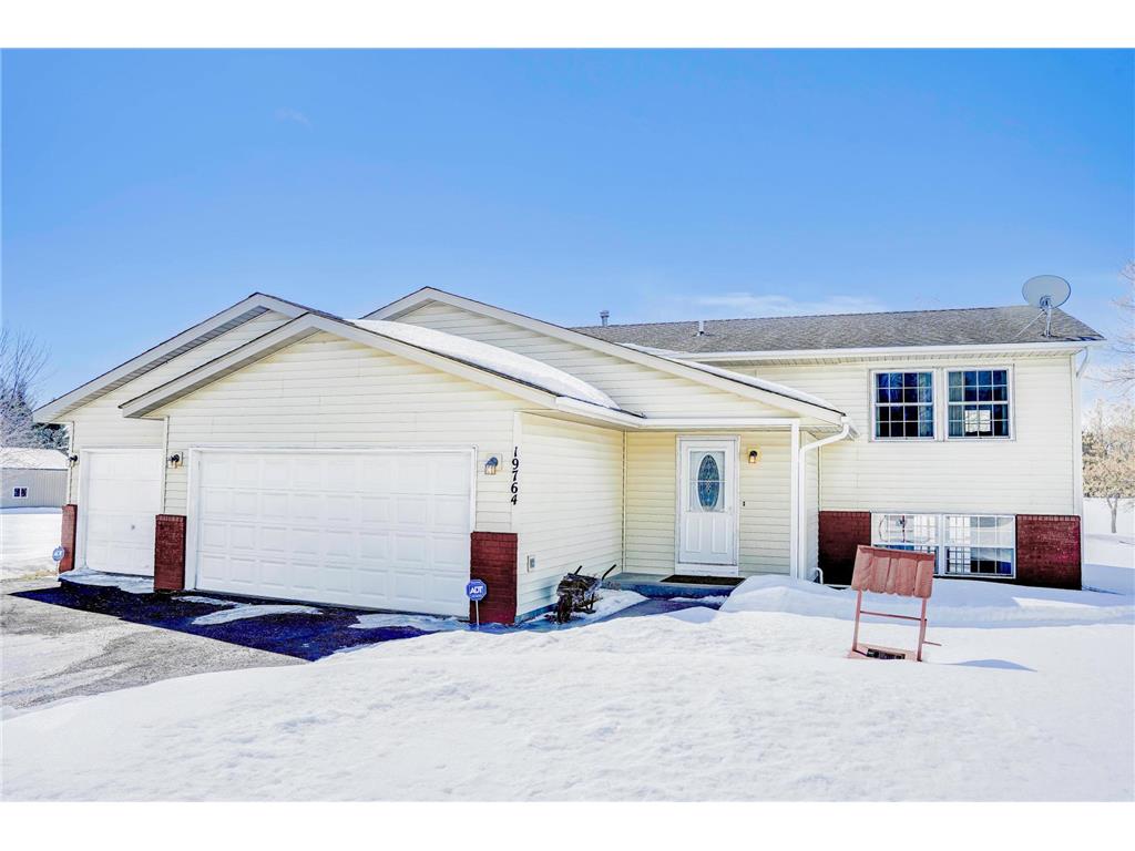 19764 5th Street NE, East Bethel, MN, 55011 | MLS: 6329727 | Edina Realty