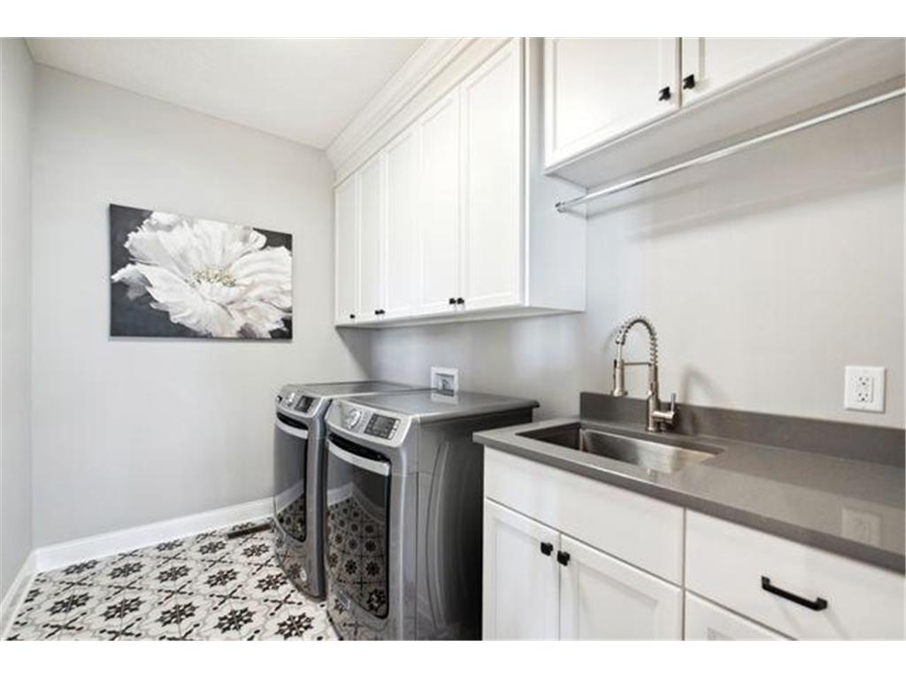 19803 Jersey Avenue, Lakeville, MN, 55044 | MLS: 6741926 | Edina Realty