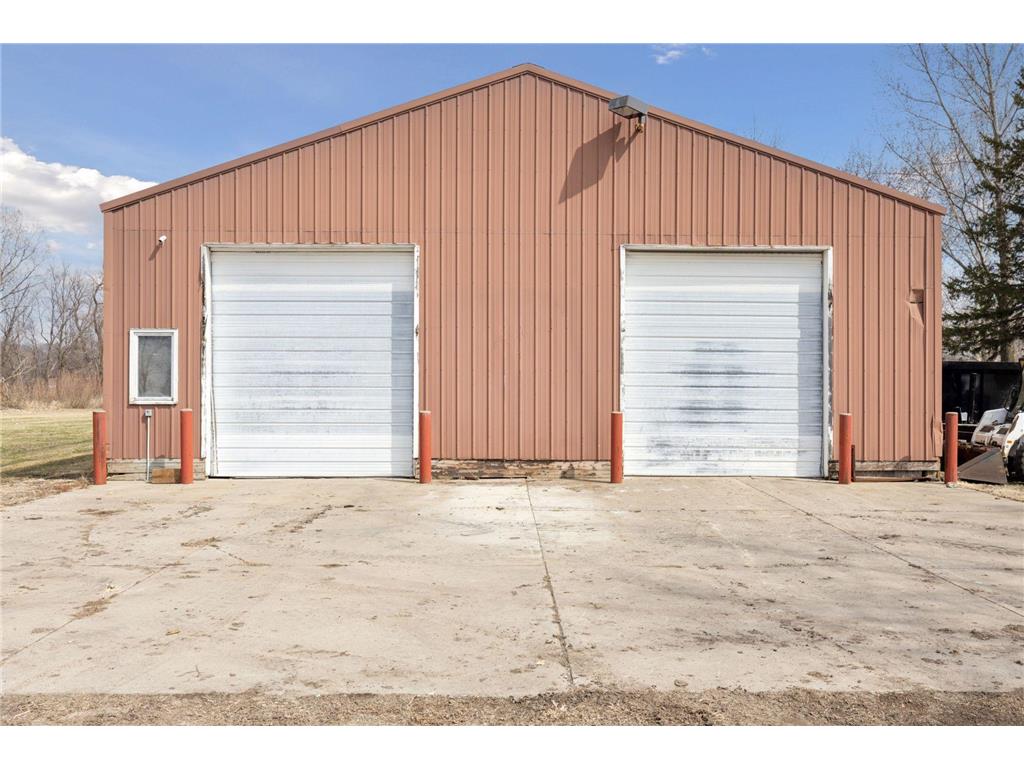 19835 County Road 30, Corcoran, MN, 55340 | MLS: 6767248 | Edina Realty