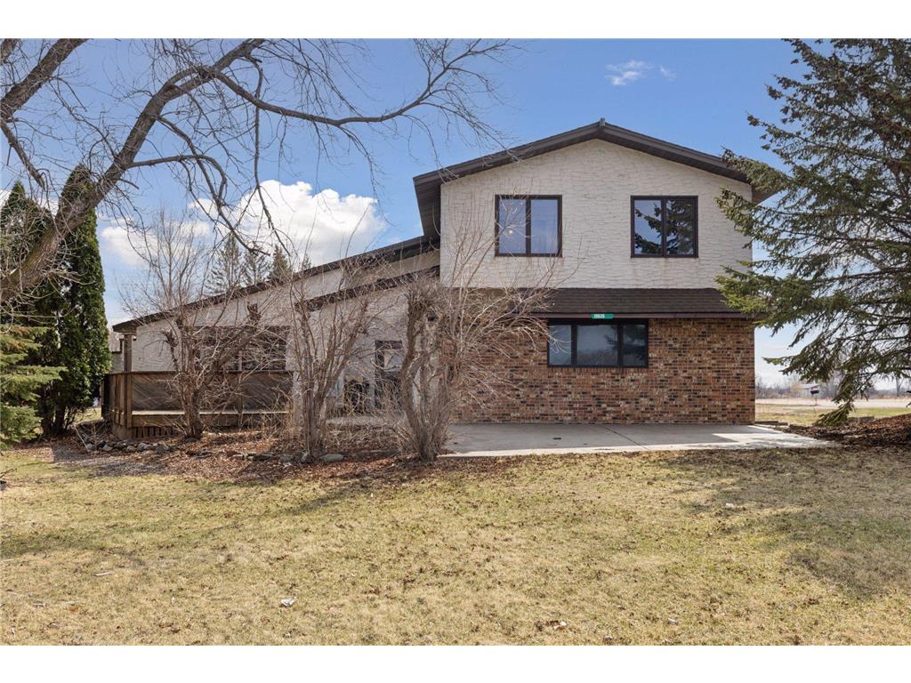 19835 County Road 30, Corcoran, MN, 55340 | MLS: 6767248 | Edina Realty