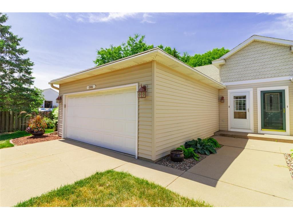 1986 Tuenge Drive, Stillwater, MN, 55082 | MLS: 6400461 | Edina Realty