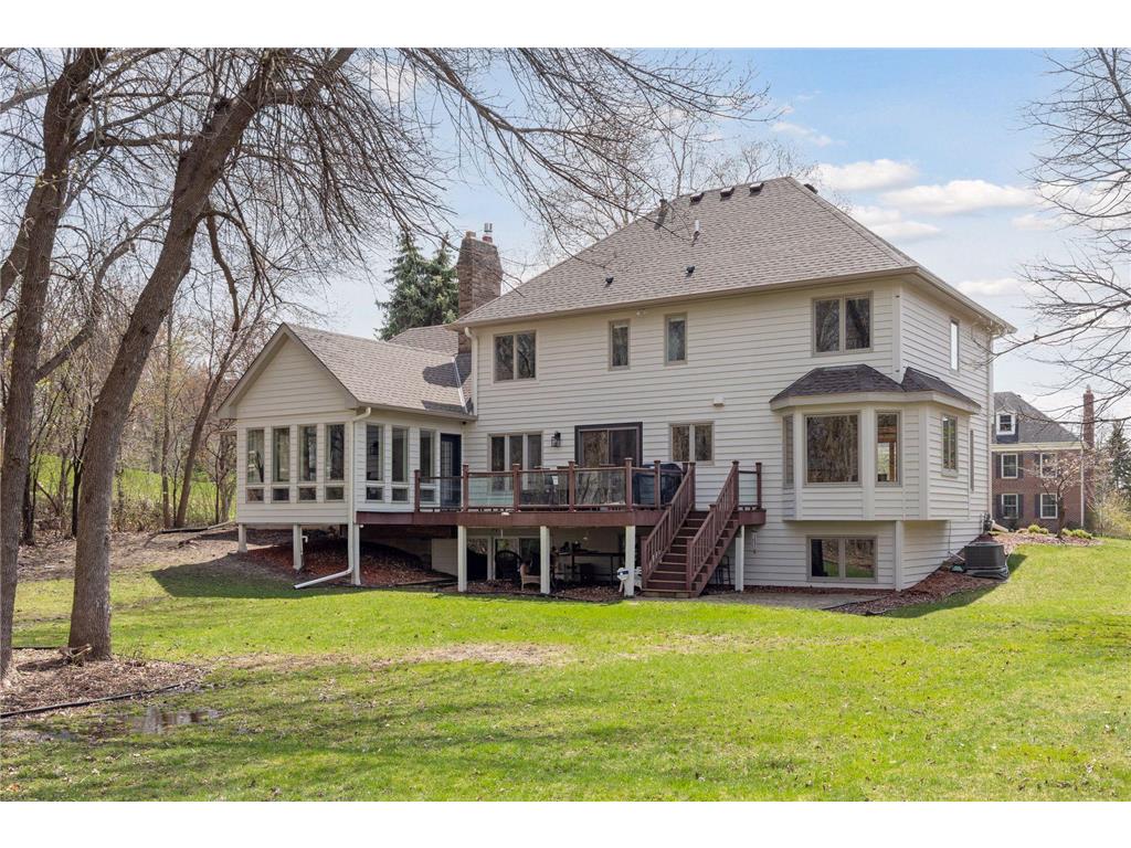 19860 Chartwell Hill, Shorewood, MN, 55331 | MLS: 6544040 | Edina Realty