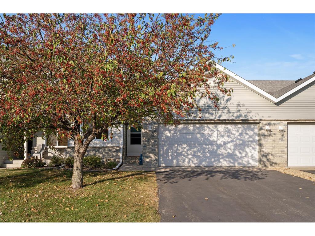 19871 Iberis Avenue, Lakeville, MN, 55044 | MLS: 6620902 | Edina Realty