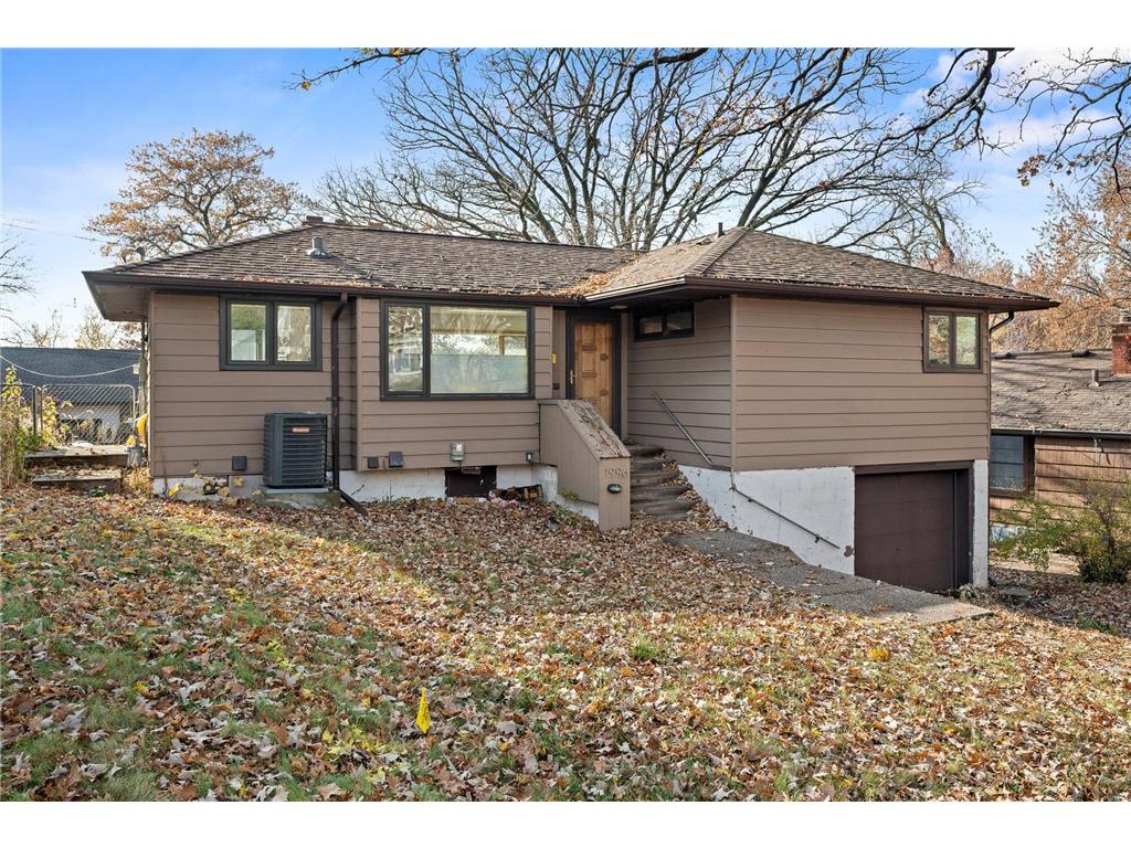 1996 Norfolk Avenue, Saint Paul, MN, 55116 | MLS: 6627862 | Edina Realty