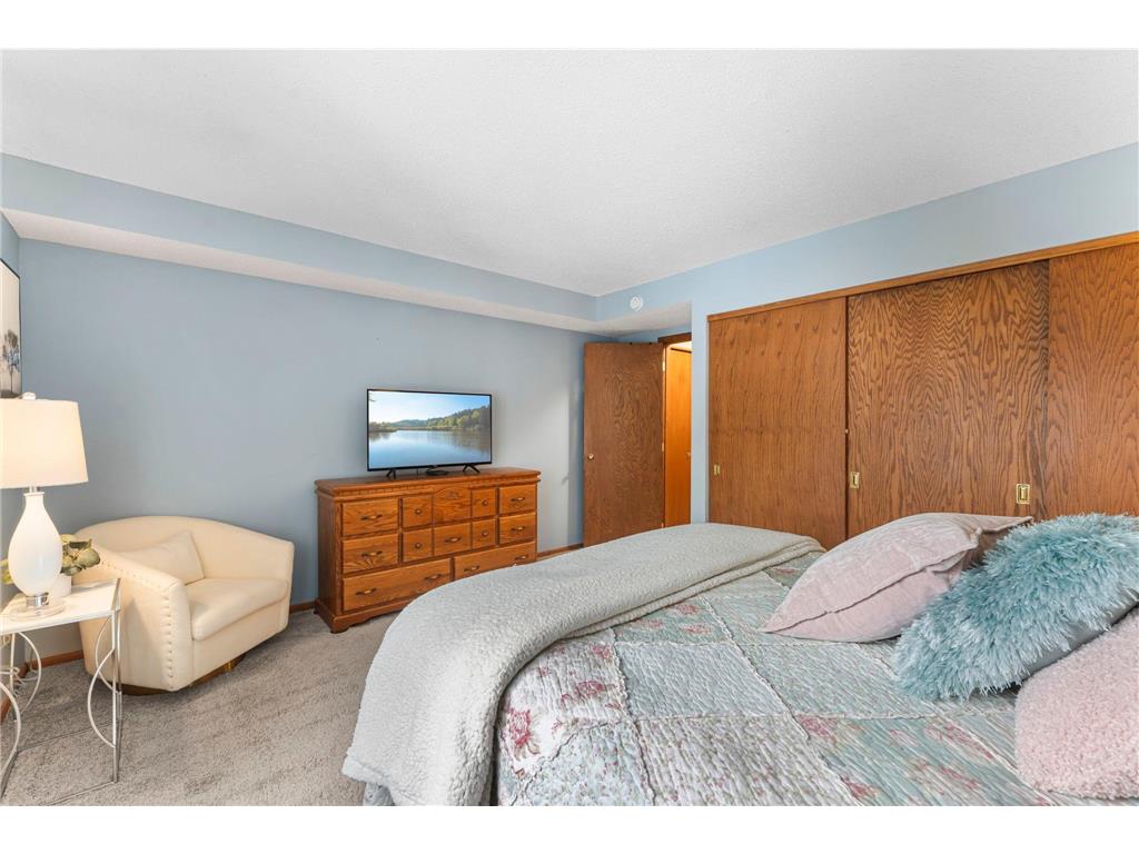 20 Windsor Lane #304A, New Brighton, MN, 55112 | MLS: 6821239 | Edina ...