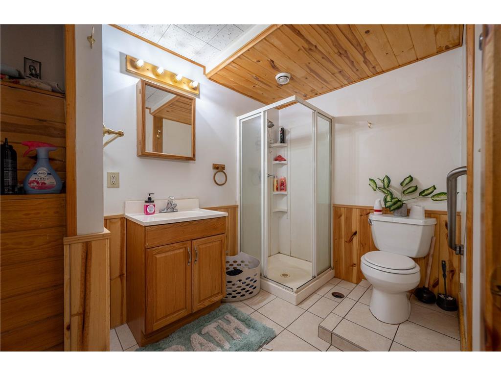 200 NE Hwy 1, Effie, MN, 56639 | MLS: 6751632 | Edina Realty