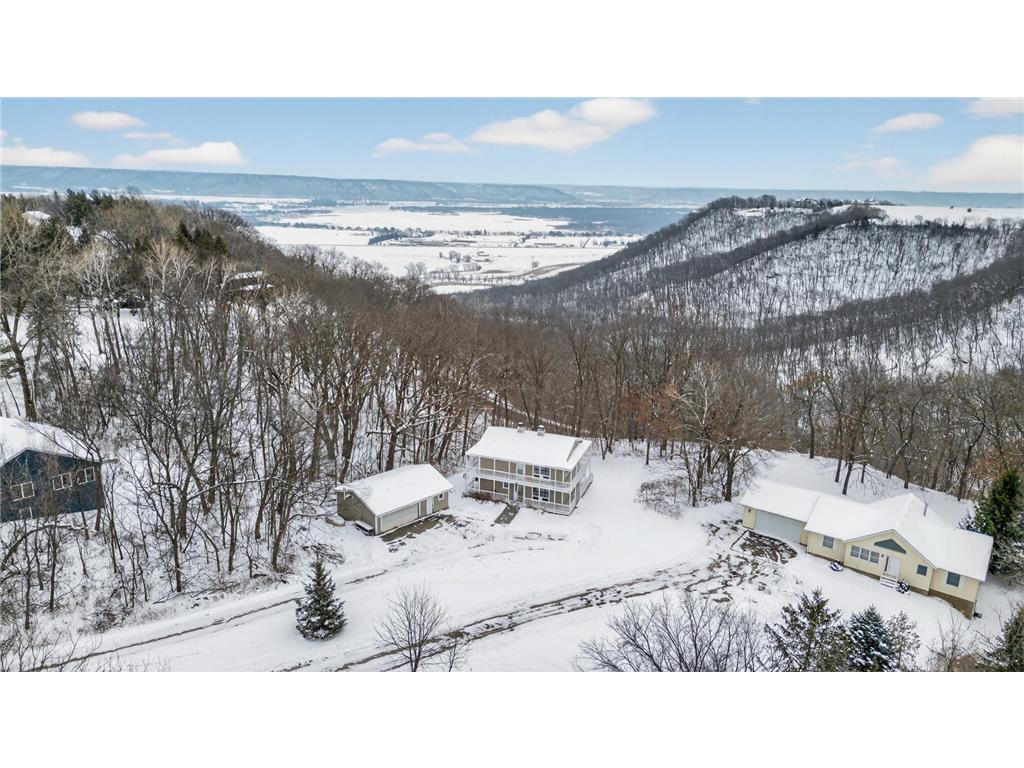 200 Skyline Drive, Wabasha, MN, 55981 | MLS: 7002421 | Edina Realty
