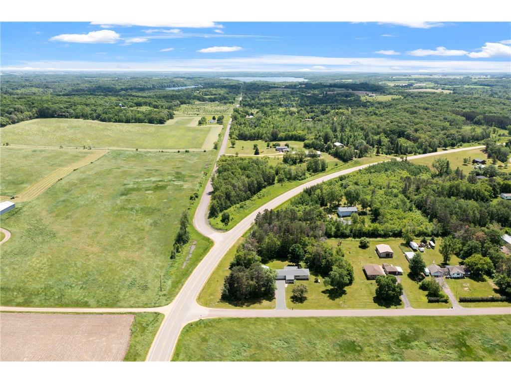 2002 40th Avenue, Osceola, WI, 54020 | MLS: 6549920 | Edina Realty