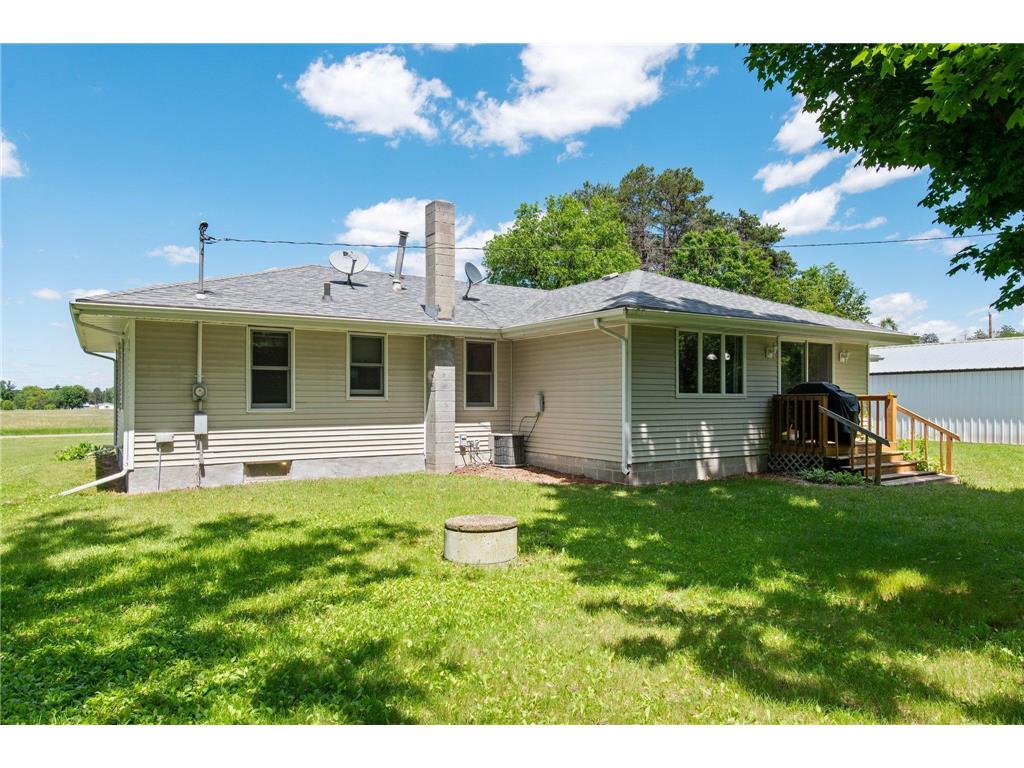 2002 40th Avenue, Osceola, WI, 54020 | MLS: 6549920 | Edina Realty