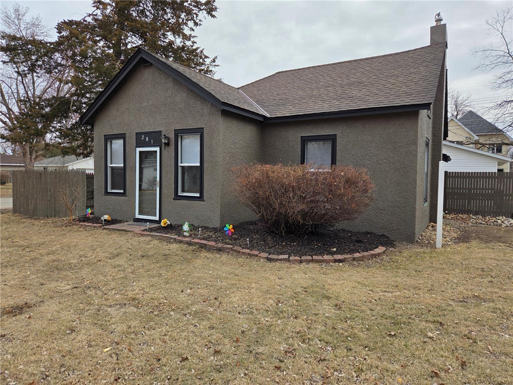 201 Flora Street N, Prescott, WI, 54021 | MLS: 6692403 | Edina Realty