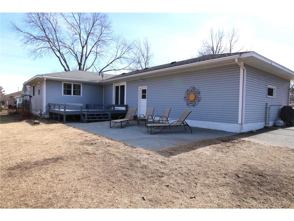 201 Prairie Avenue NE, Staples, MN, 56479 | MLS: 6498942 | Edina Realty