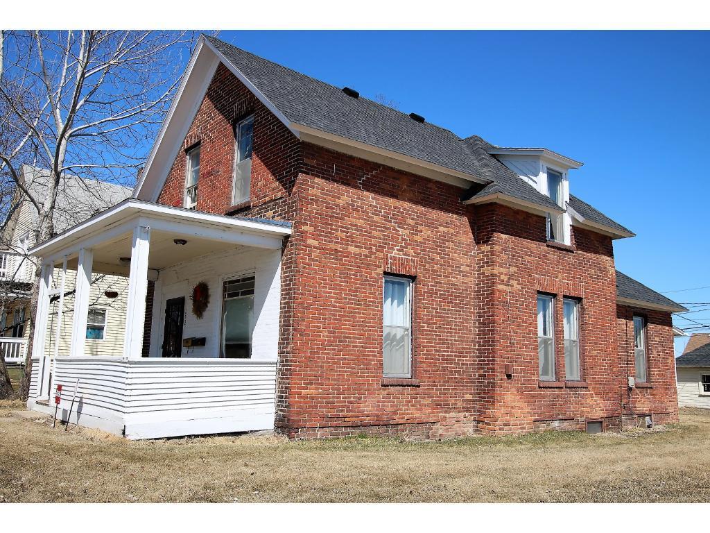 202 6th Street NE Staples MN 56479 MLS 6264562 Edina Realty 202 6th Street NE Staples MN 56479 MLS 6264562 Edina Realty