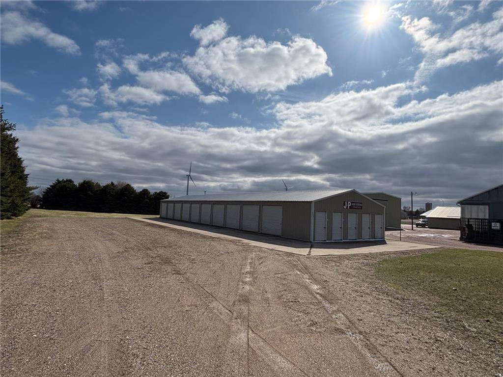 202 7th Avenue S, Lakefield, MN, 56150 | MLS: 6696702 | Edina Realty