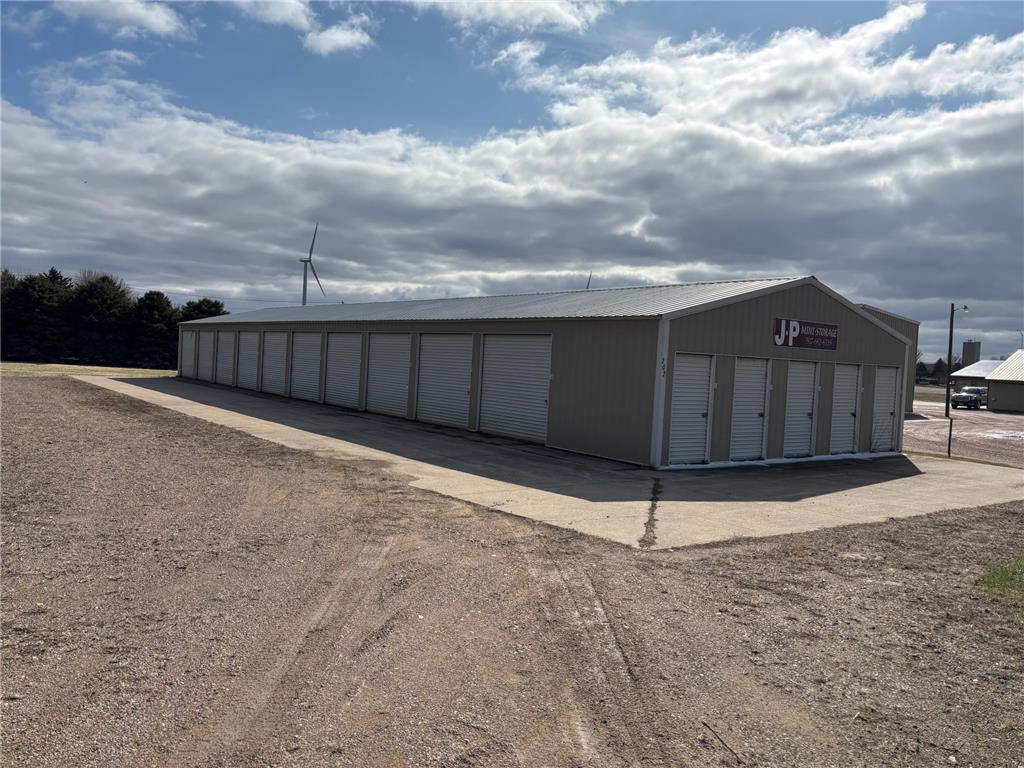 202 7th Avenue S, Lakefield, MN, 56150 | MLS: 6696702 | Edina Realty