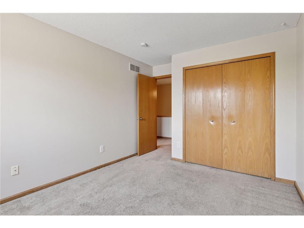 2025 Southcross Drive W #203, Burnsville, MN, 55306 | MLS: 6751234 ...