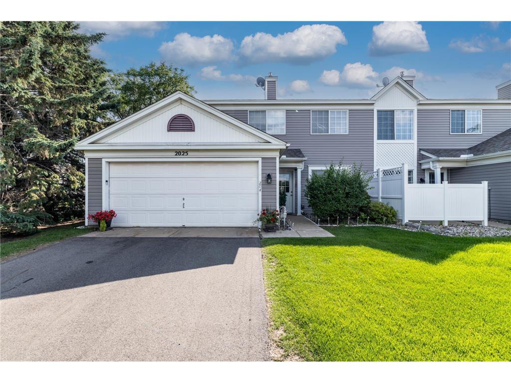 2025 Southcross Drive W #204, Burnsville, MN, 55306 | MLS: 6742683 ...