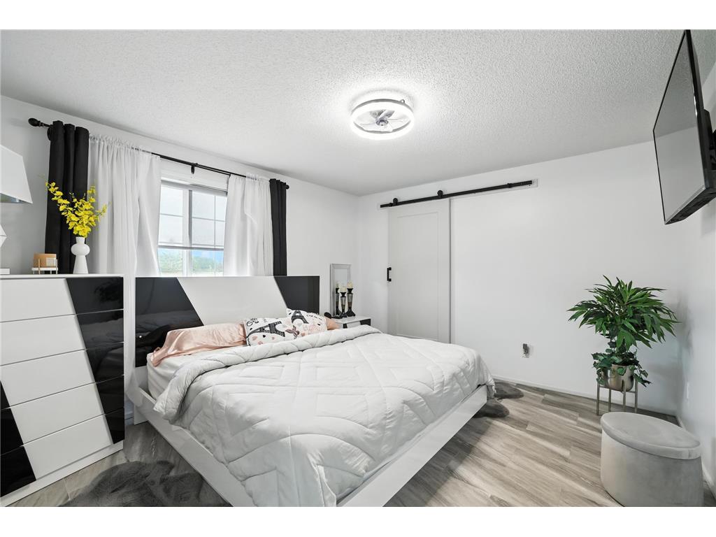 2025 Southcross Drive W #204, Burnsville, MN, 55306 | MLS: 6742683 ...