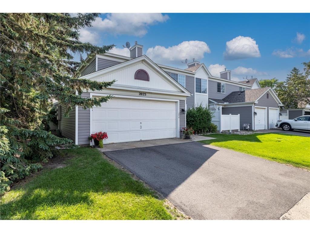 2025 Southcross Drive W #204, Burnsville, MN, 55306 | MLS: 6742683 ...
