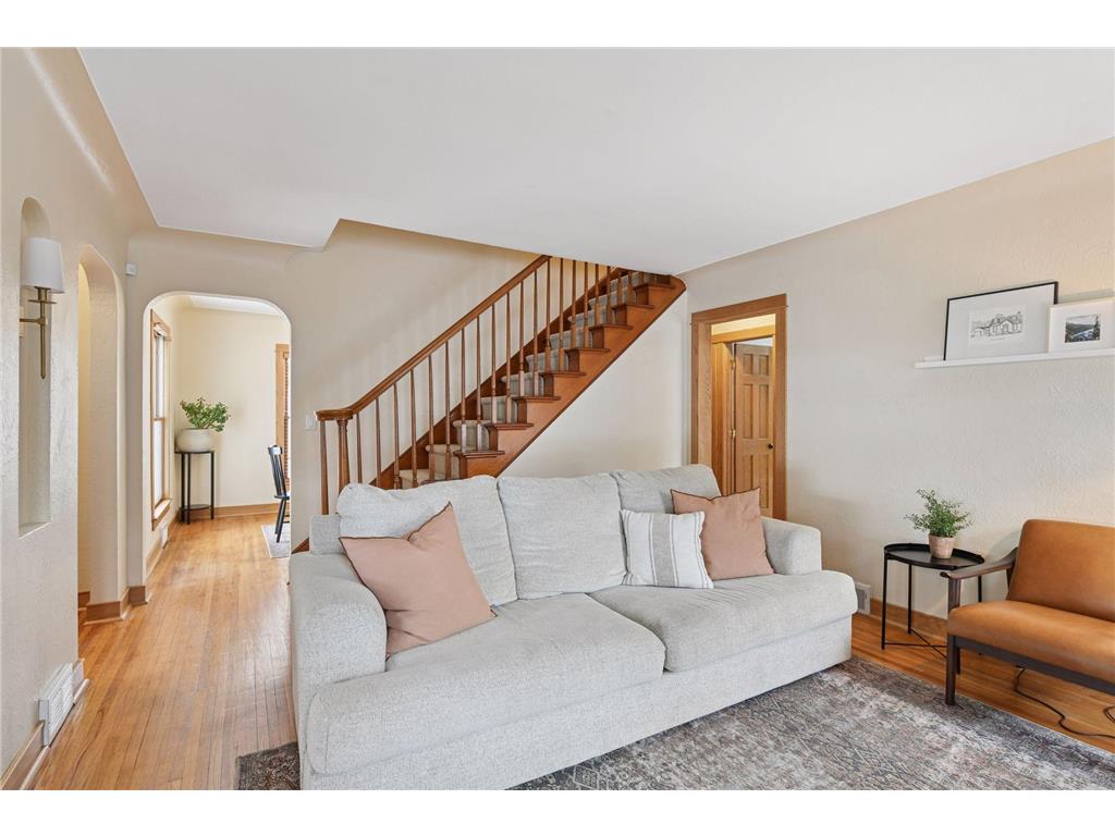 2031 Hampshire Avenue S, Saint Louis Park, MN, 55426 | MLS: 6825530 ...