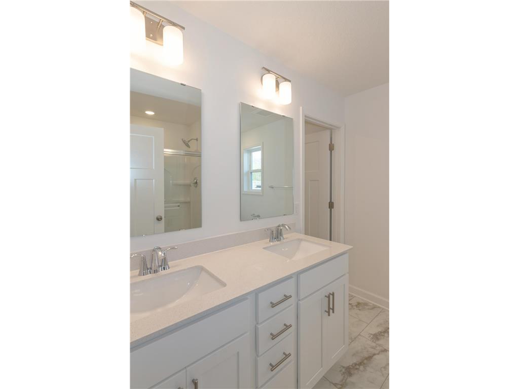 2033 Hadley Hills Drive NE, Rochester, MN, 55906 | MLS: 6802130 | Edina ...