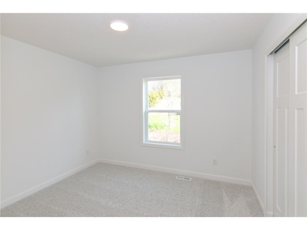 2033 Hadley Hills Drive NE, Rochester, MN, 55906 | MLS: 6802130 | Edina ...