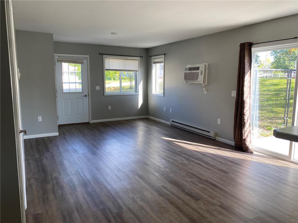 204 W Poplar Avenue #Unit A, Badger, MN, 56714 | MLS: 6817212 | Edina ...