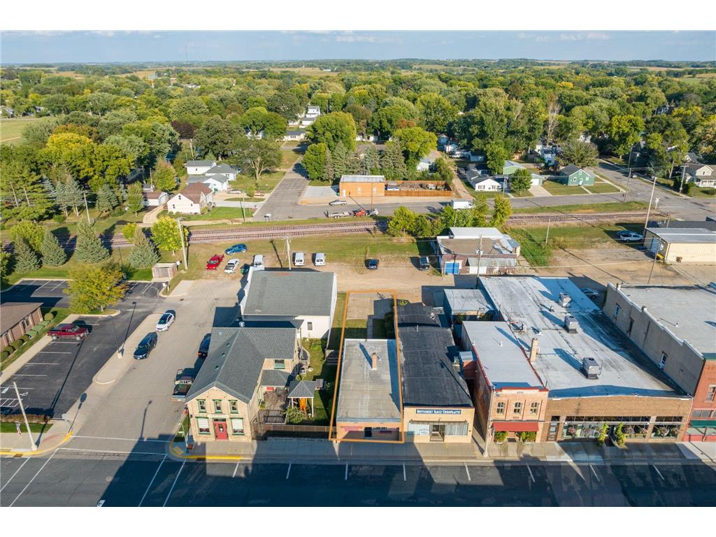 205 1st Street S, Montgomery, MN, 56069 | MLS: 6480437 | Edina Realty