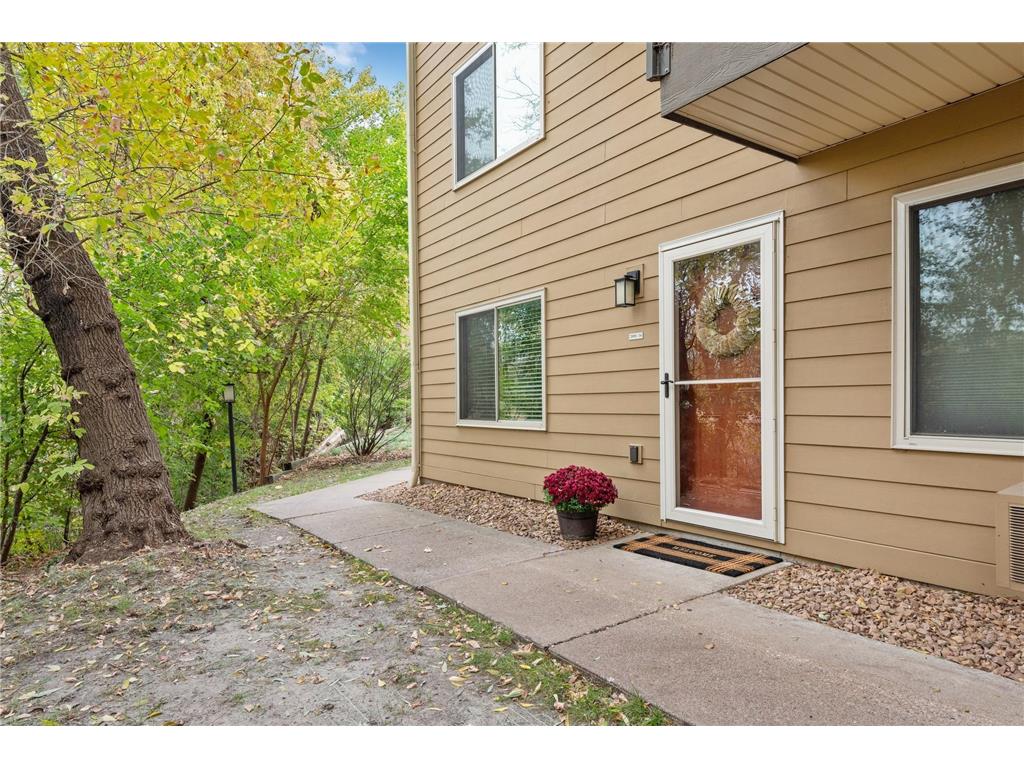 2050 Ridge Drive #16, Saint Louis Park, MN, 55416 | MLS: 6445027 ...