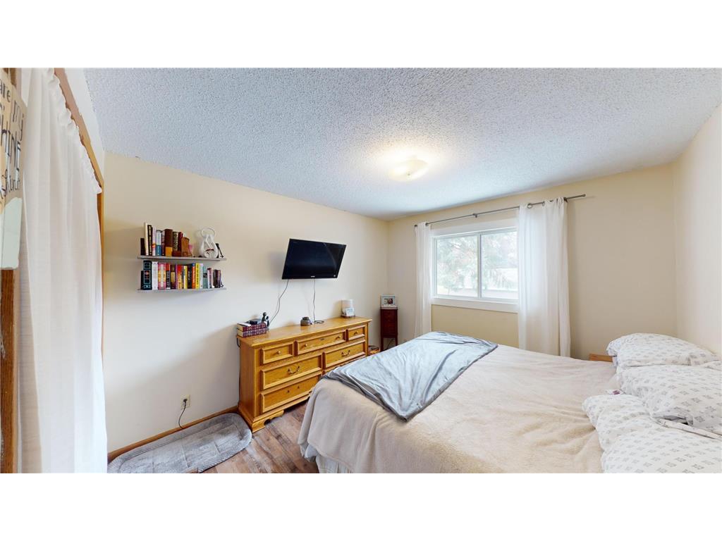 206 1st Avenue NE, Clarks Grove, MN, 56016 | MLS: 6507772 | Edina Realty