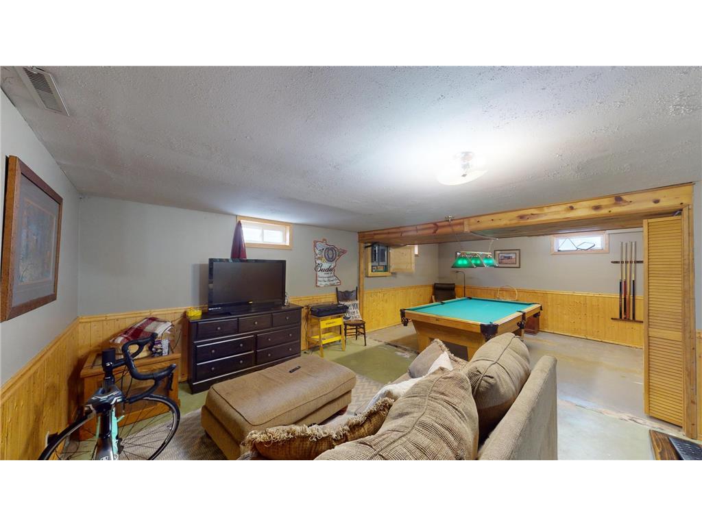 206 1st Avenue NE, Clarks Grove, MN, 56016 | MLS: 6507772 | Edina Realty