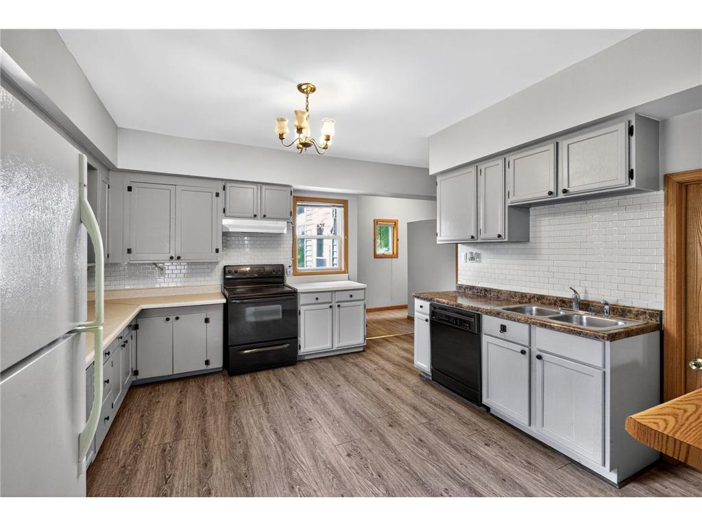 206 Main Street W, Morristown, MN, 55052 | MLS: 6783170 | Edina Realty