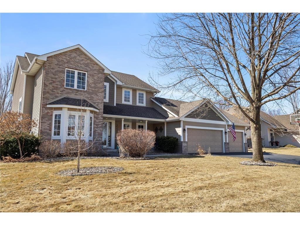 20737 Idaho Avenue, Lakeville, MN, 55044 | MLS: 6683019 | Edina Realty