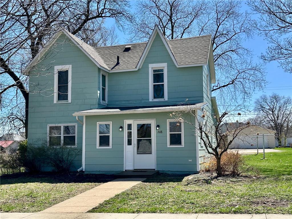 208 E Frederick Street, Le Roy, MN, 55951 | MLS: 6710838 | Edina Realty