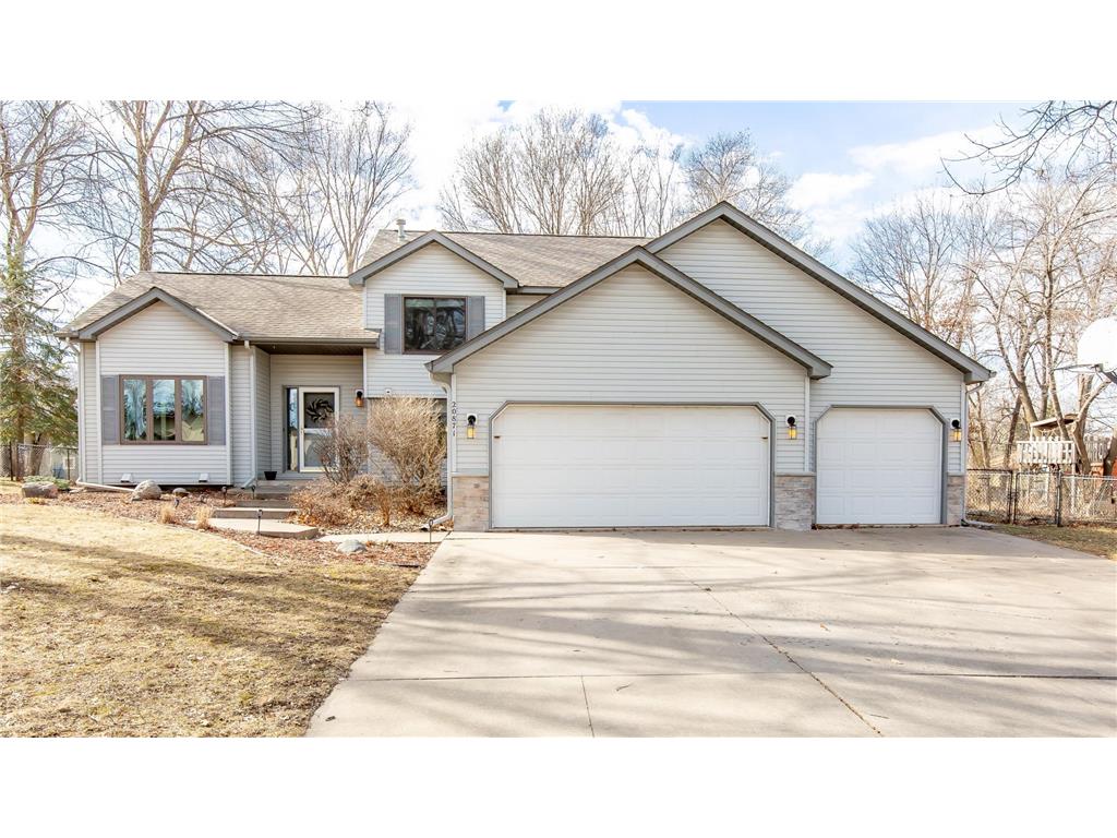 20871 Iran Avenue, Lakeville, MN, 55044 | MLS: 6517855 | Edina Realty