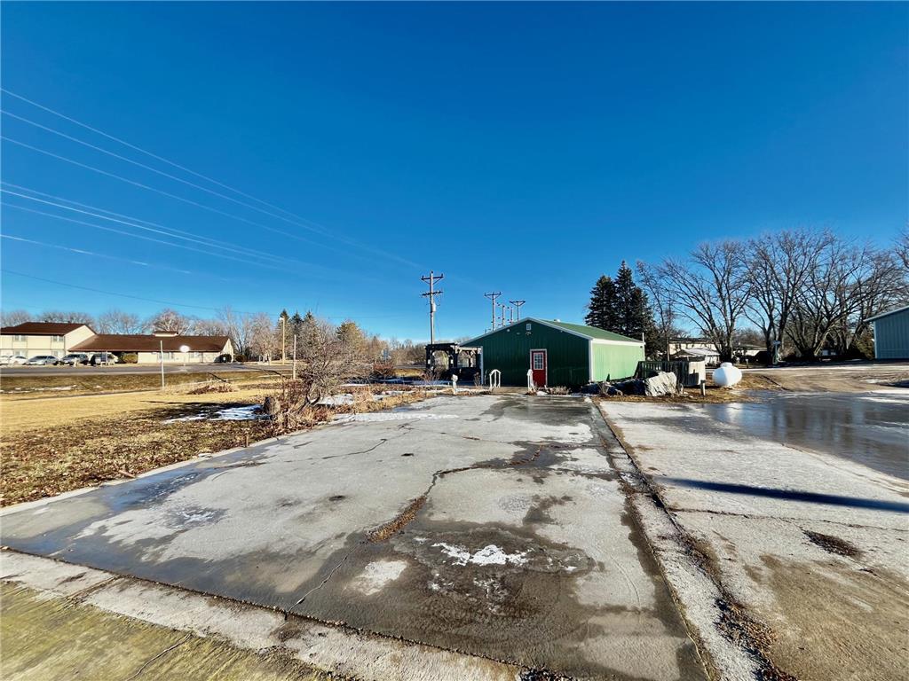 209 Cleveland Avenue W, Underwood, MN, 56586 | MLS: 6484221 | Edina Realty