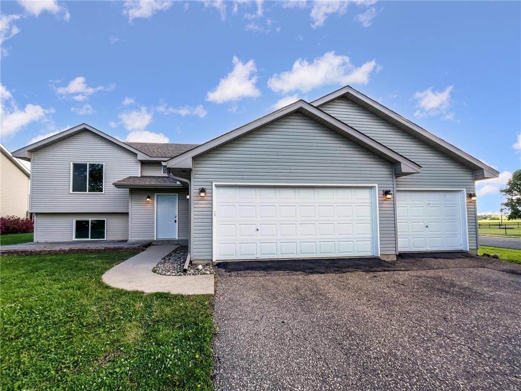 209 Quail Drive, Montrose, MN, 55363 | MLS: 6549722 | Edina Realty