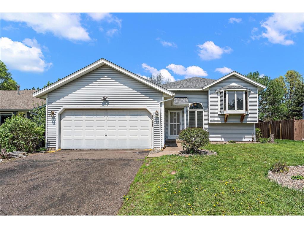 2091 Lydia Avenue E, Maplewood, MN, 55109 | MLS: 6360312 | Edina Realty