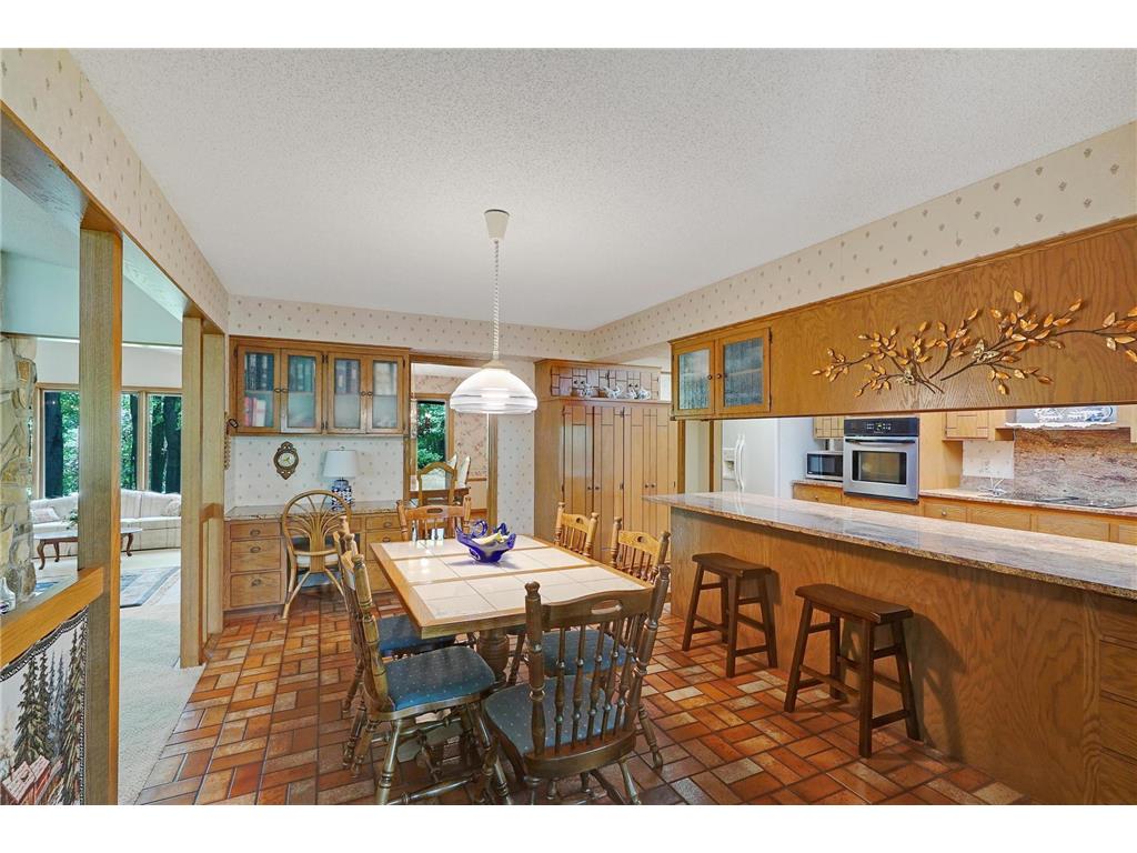 21 S Deep Lake Road S, North Oaks, MN, 55127 | MLS: 6546861 | Edina Realty