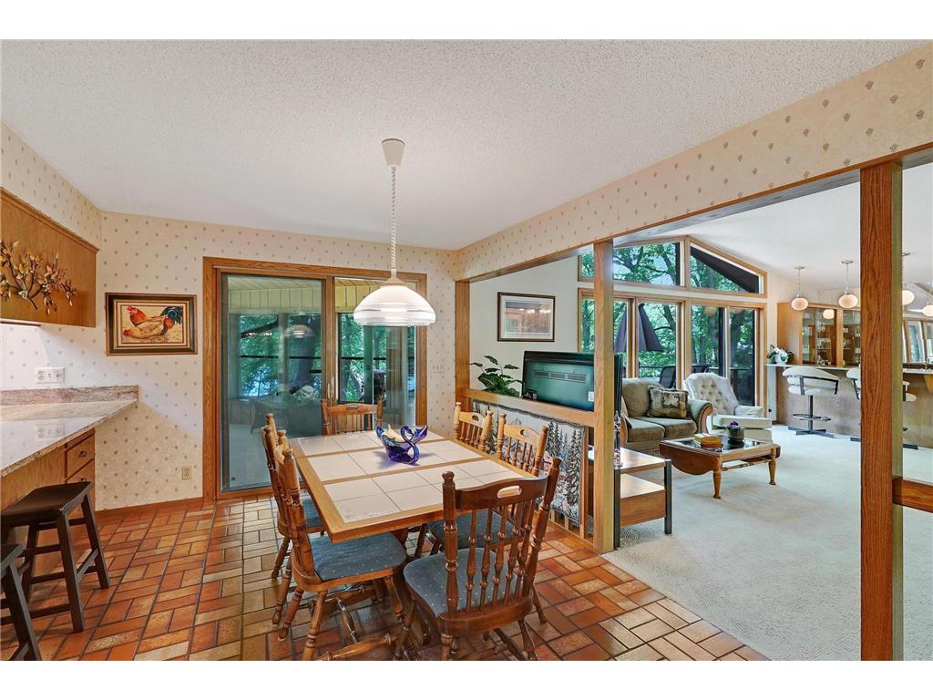 21 S Deep Lake Road S, North Oaks, MN, 55127 | MLS: 6546861 | Edina Realty