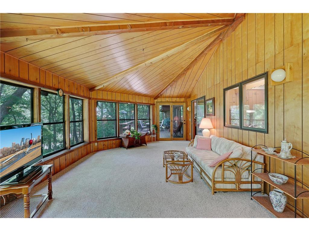 21 S Deep Lake Road S, North Oaks, MN, 55127 | MLS: 6546861 | Edina Realty